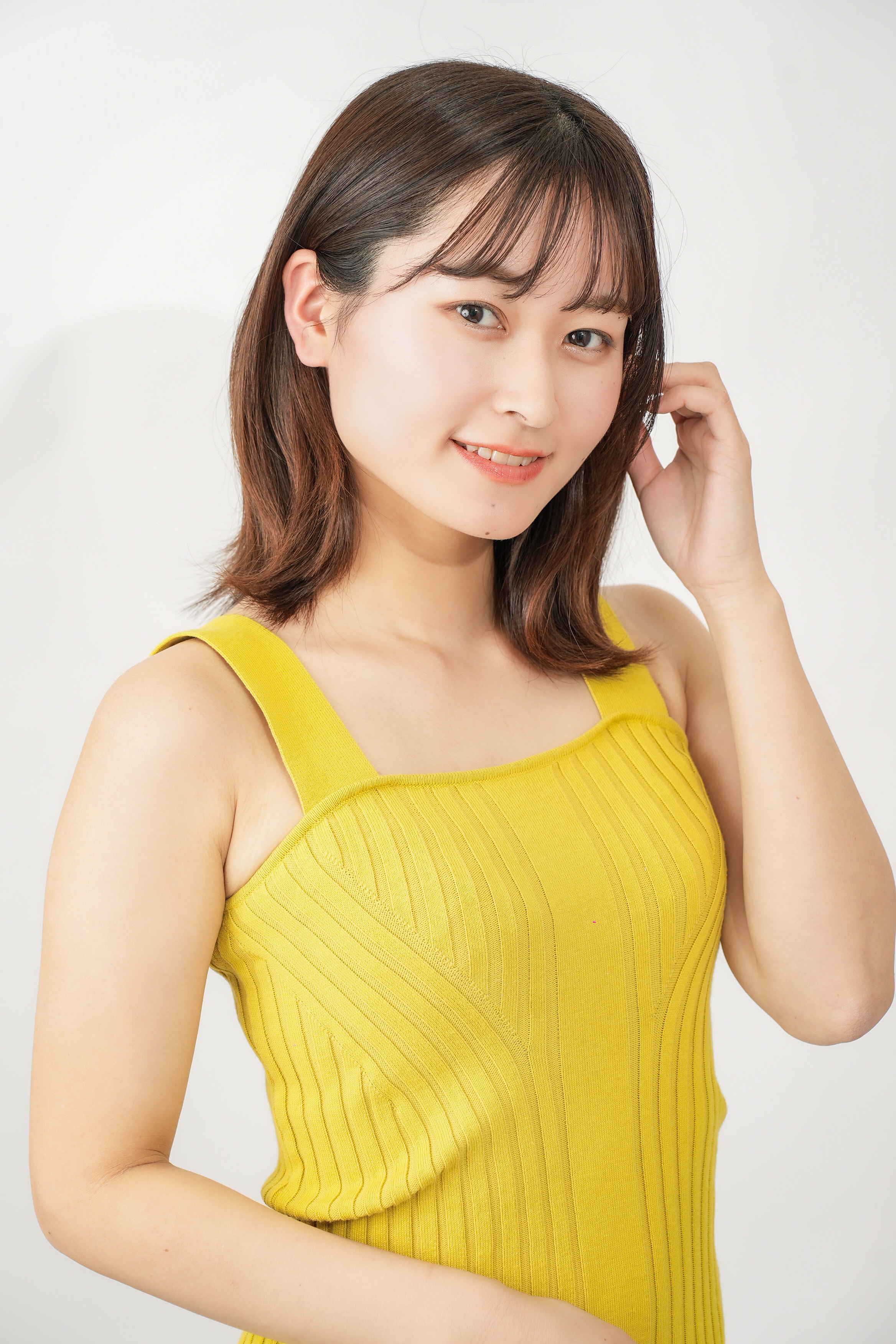 おざき ゆかりのフォト：モデルキャスティングプラットフォーム｜COLORFULLY